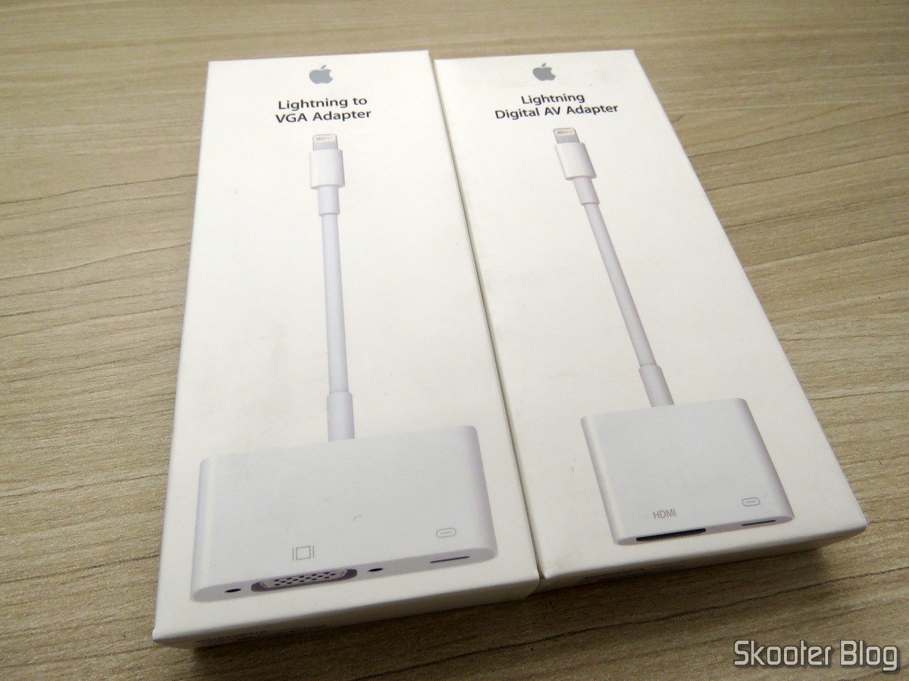 Apple Lightning Digital AV Adapter e Lightning to VGA Adapter - Skooter ...