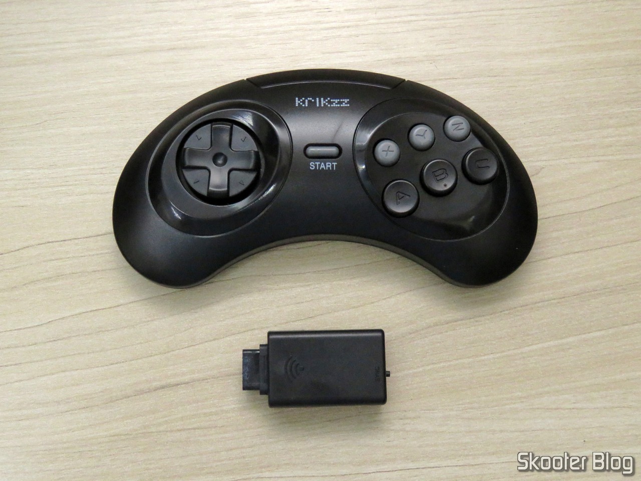 2º Joyzz - O Controle Sem Fio para Mega Drive do Krikzz - Skooter Blog